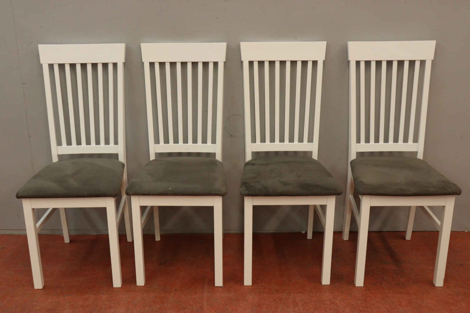 4 Stolar | Auktion.se